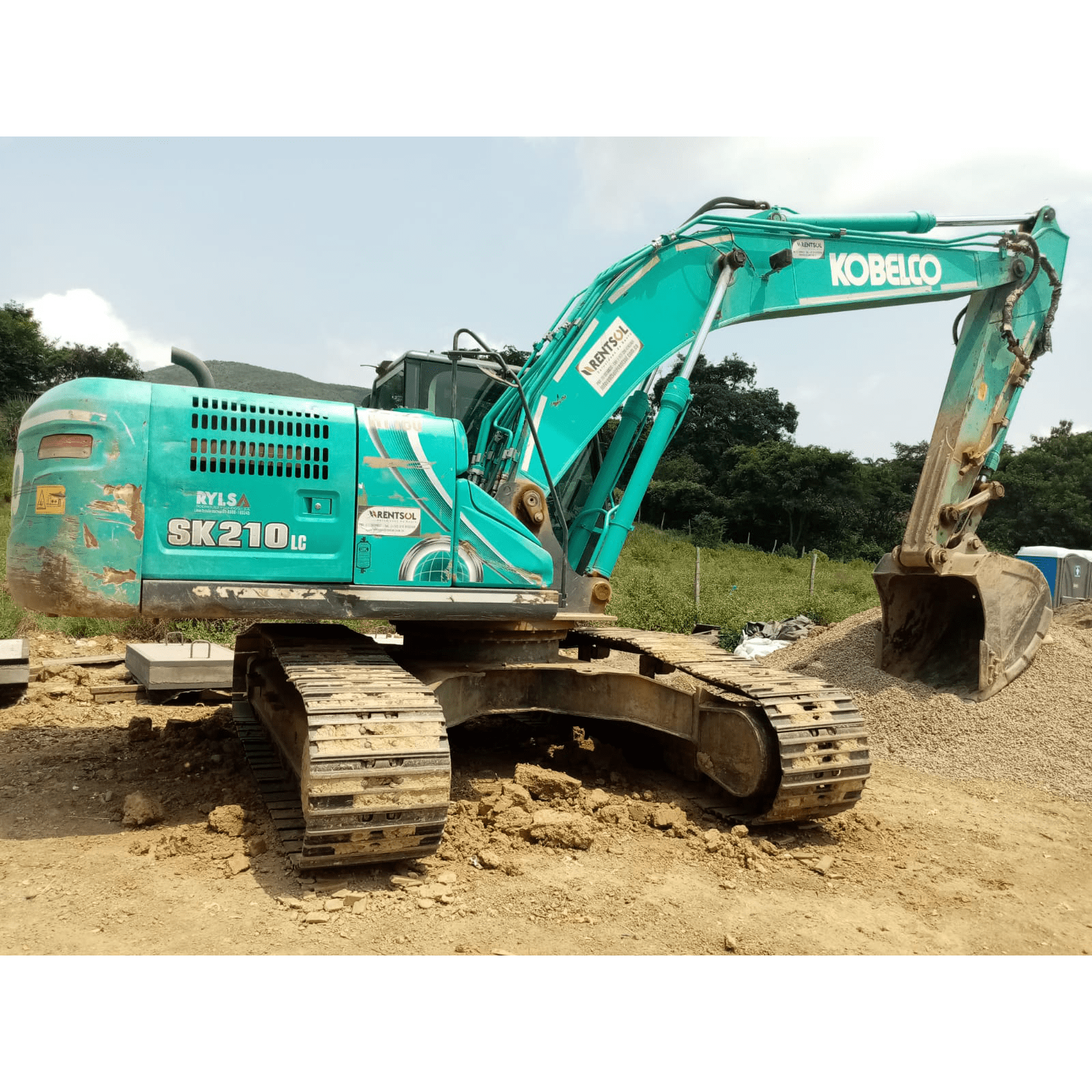 Excavadora Kobelco – RENTSOL